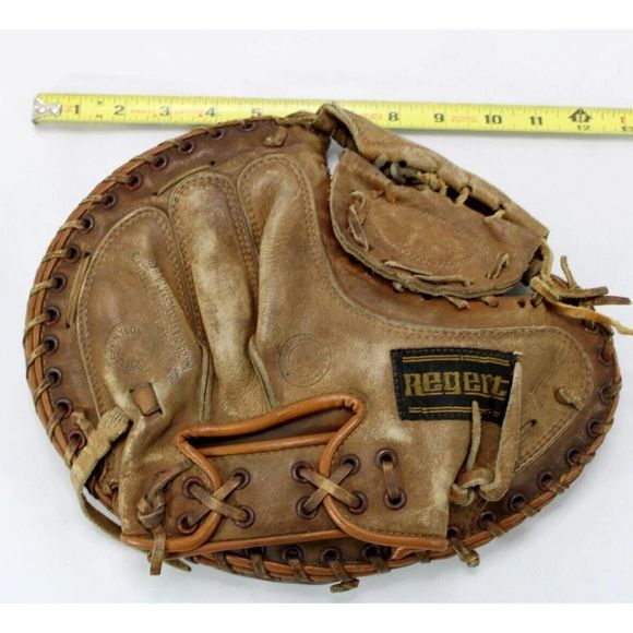 Regent | Accessories | Vintage Regentcatchers Mitt Cm12 Leather Brown ...